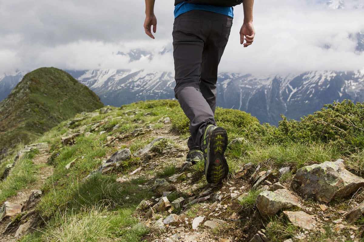 Sådan forhindrer du vabler, når du vandrer | COMPEED®